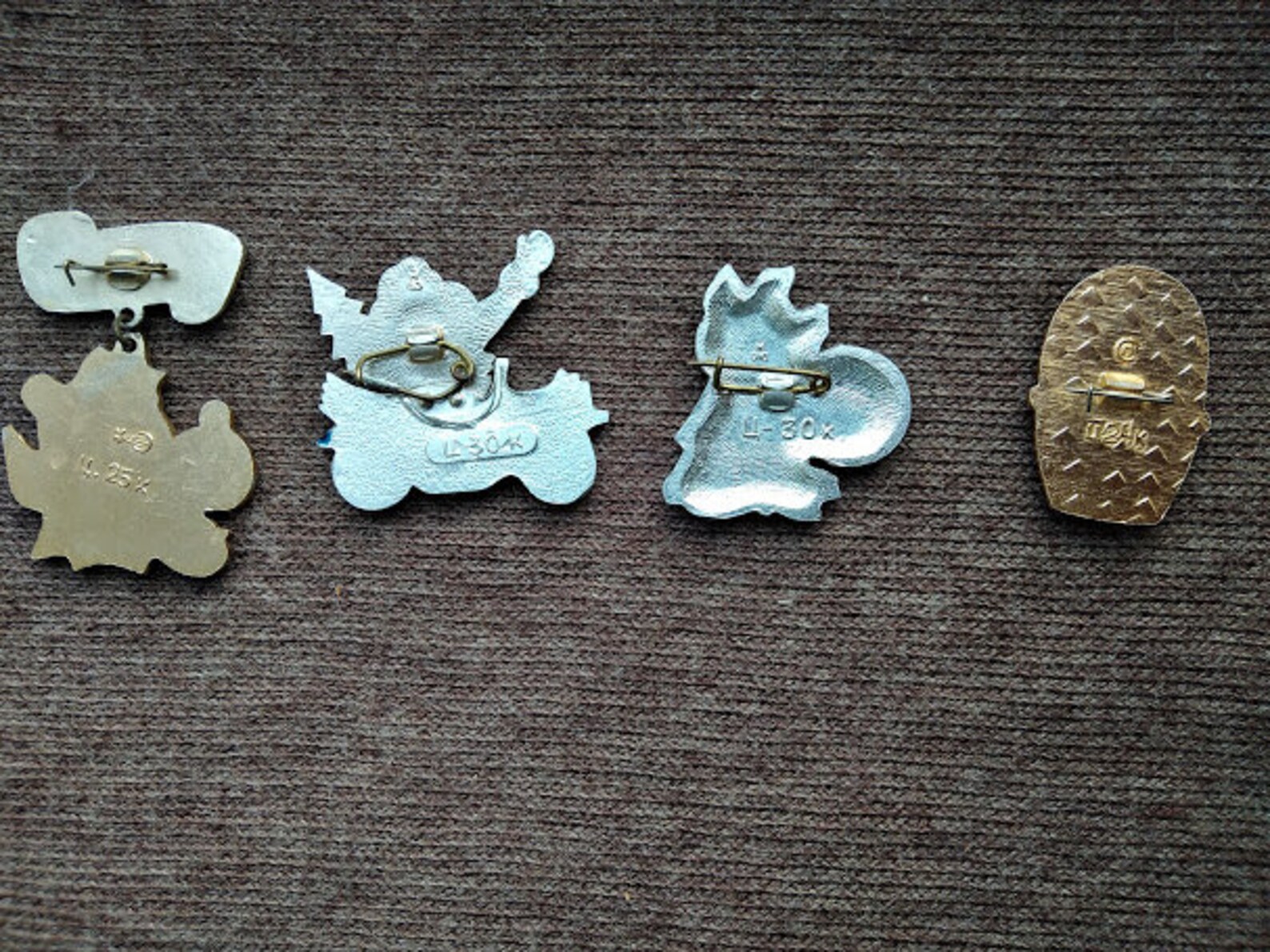 Set of 4 Badges Cartoon Characters Soviet Cartoon Badges - Etsy