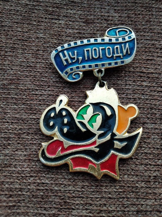 Set of 4 badges cartoon characters, Soviet cartoon ba… - Gem