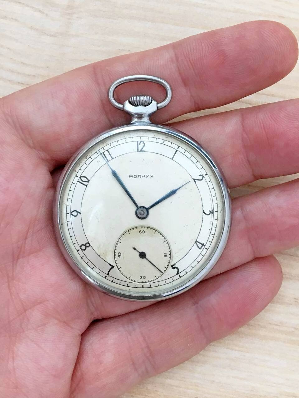 Reward Pocket Watch lightning A Tribute to World War II Navy Captain ...