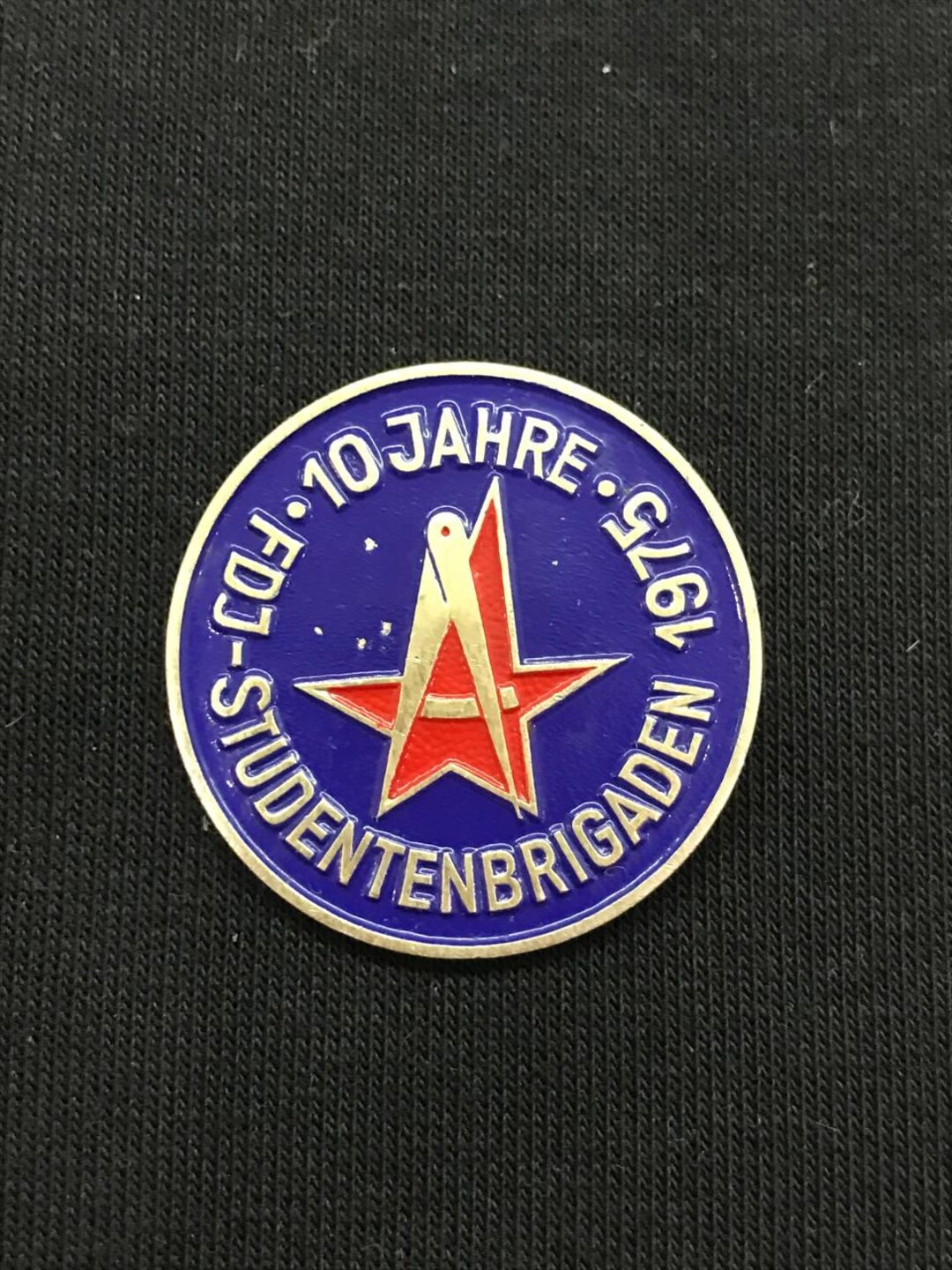 Vintage 1975 GDR Badge: student Brigades - Etsy