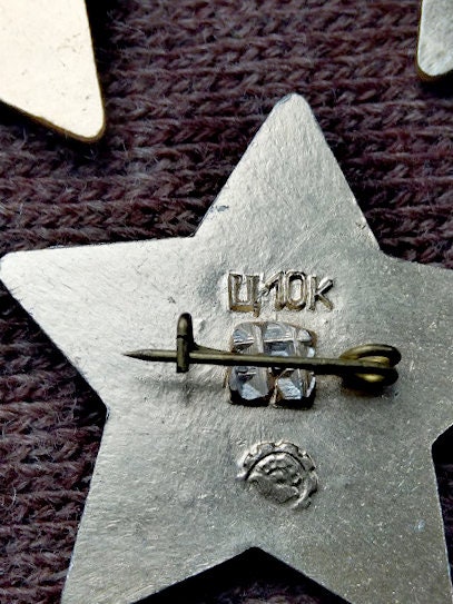 Set of 3 Pcs Vintage Soviet Pin Red Star Vintage Pin Young - Etsy