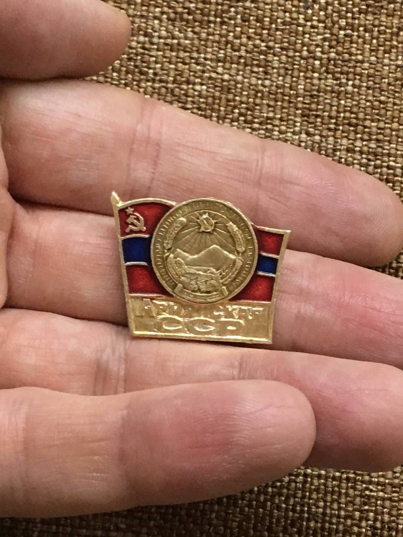 Soviet Badge Armenian USSR With Armenian Coat of Arms and Flag From the ...