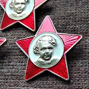 Set of 3 Pcs Vintage Soviet Pin Red Star Vintage Pin Young Pioneer ...