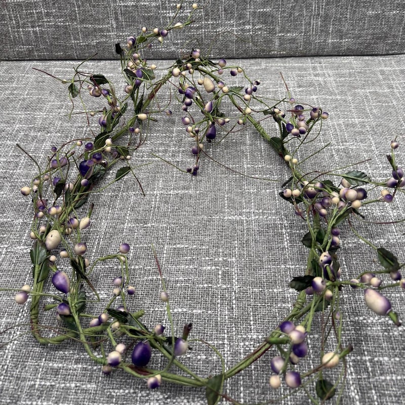 Pip Berry Garland - Etsy