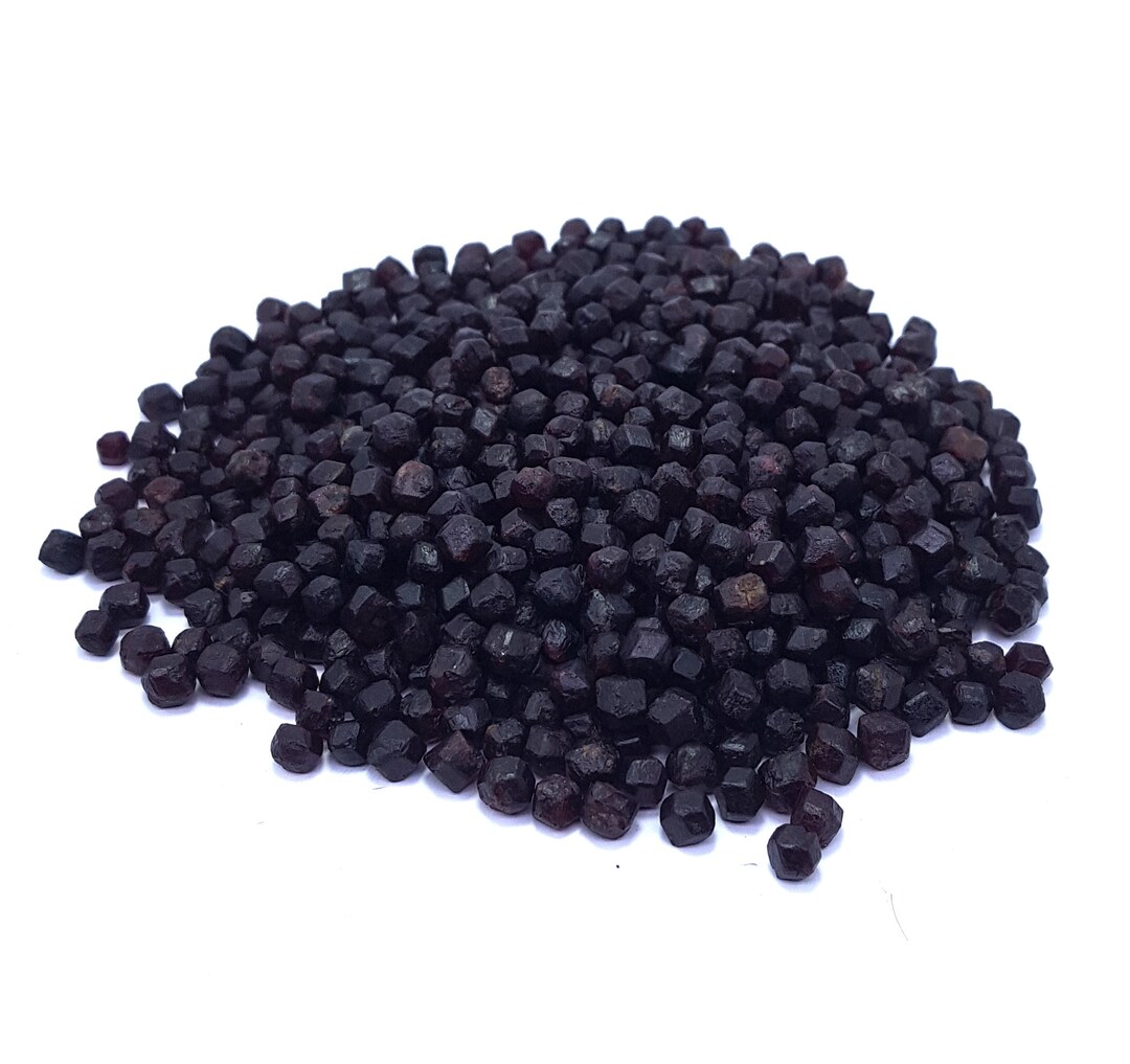 245 Grams Amazing Quality Unpolished Mini Small Red Garnet Tumbles ...