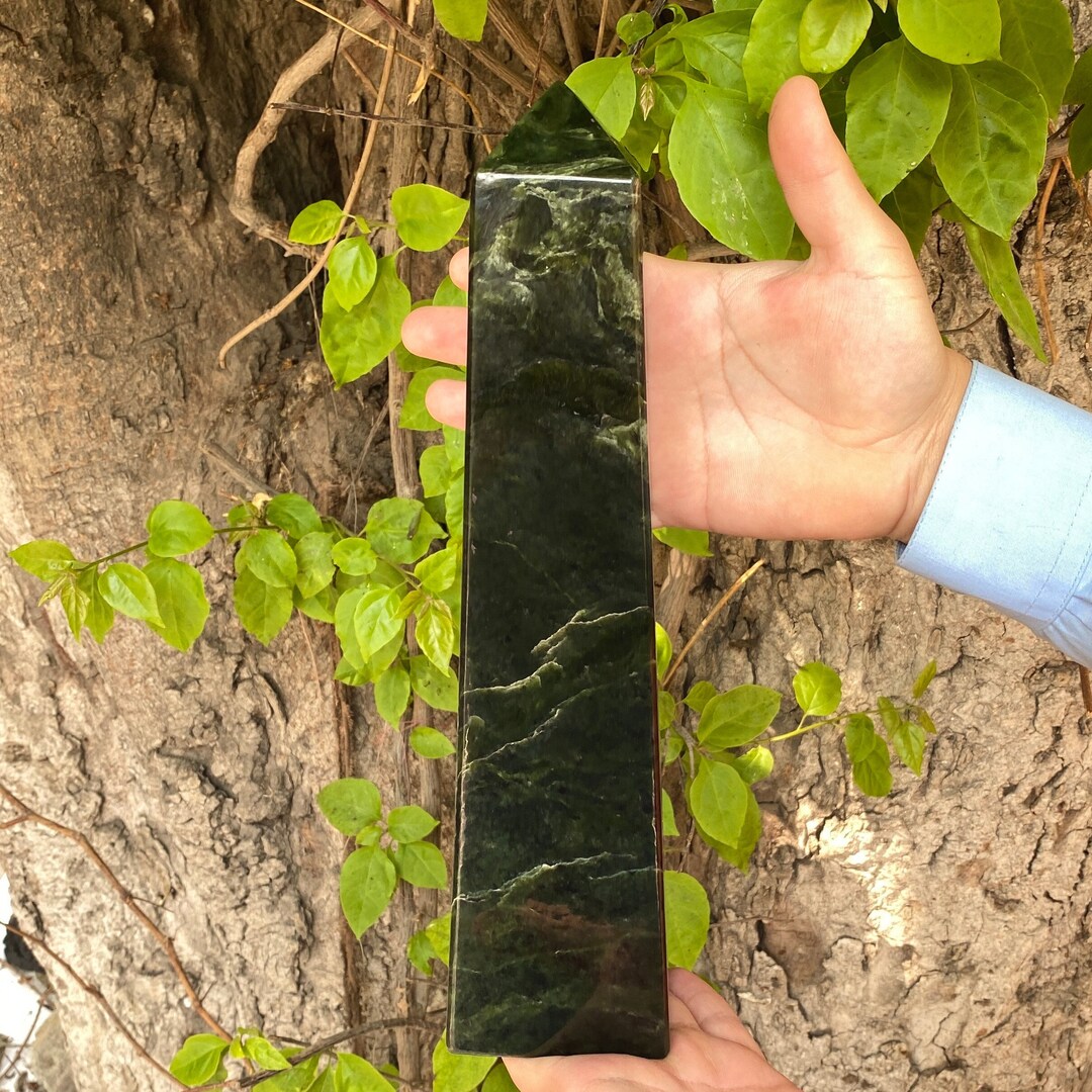 3900g Nephrite Jade Tower - Nephrite Jade - Nephrite Jade Tower ...