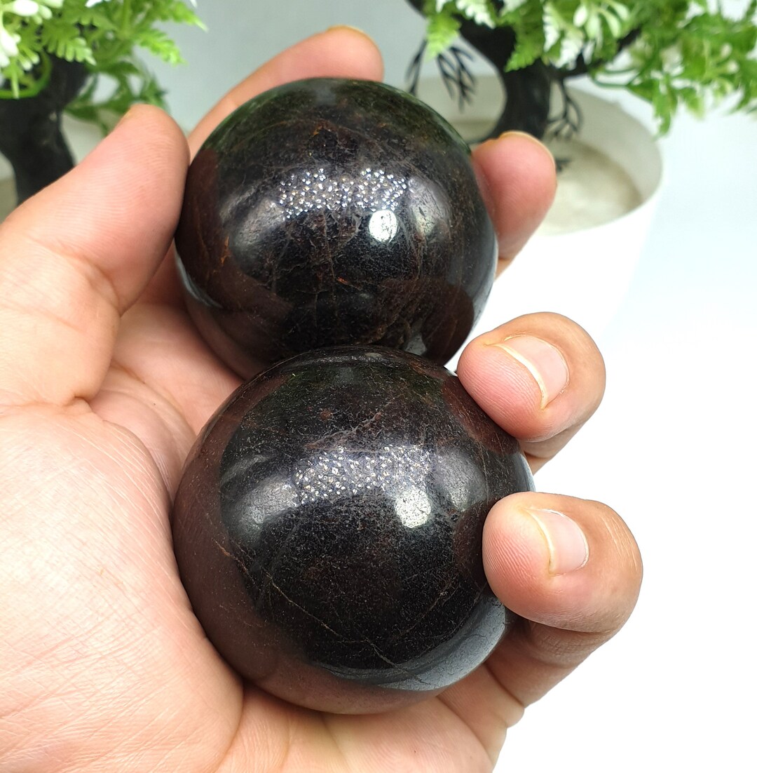 Almandine Garnet Sphere-garnet Ball-garnet Stone-garnet Sphere - Etsy UK