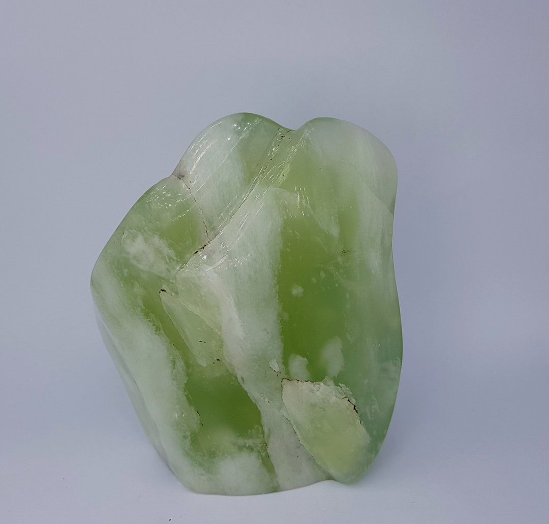 1230 Grams Beautiful Graphes Color Jade Free Freeform - Etsy