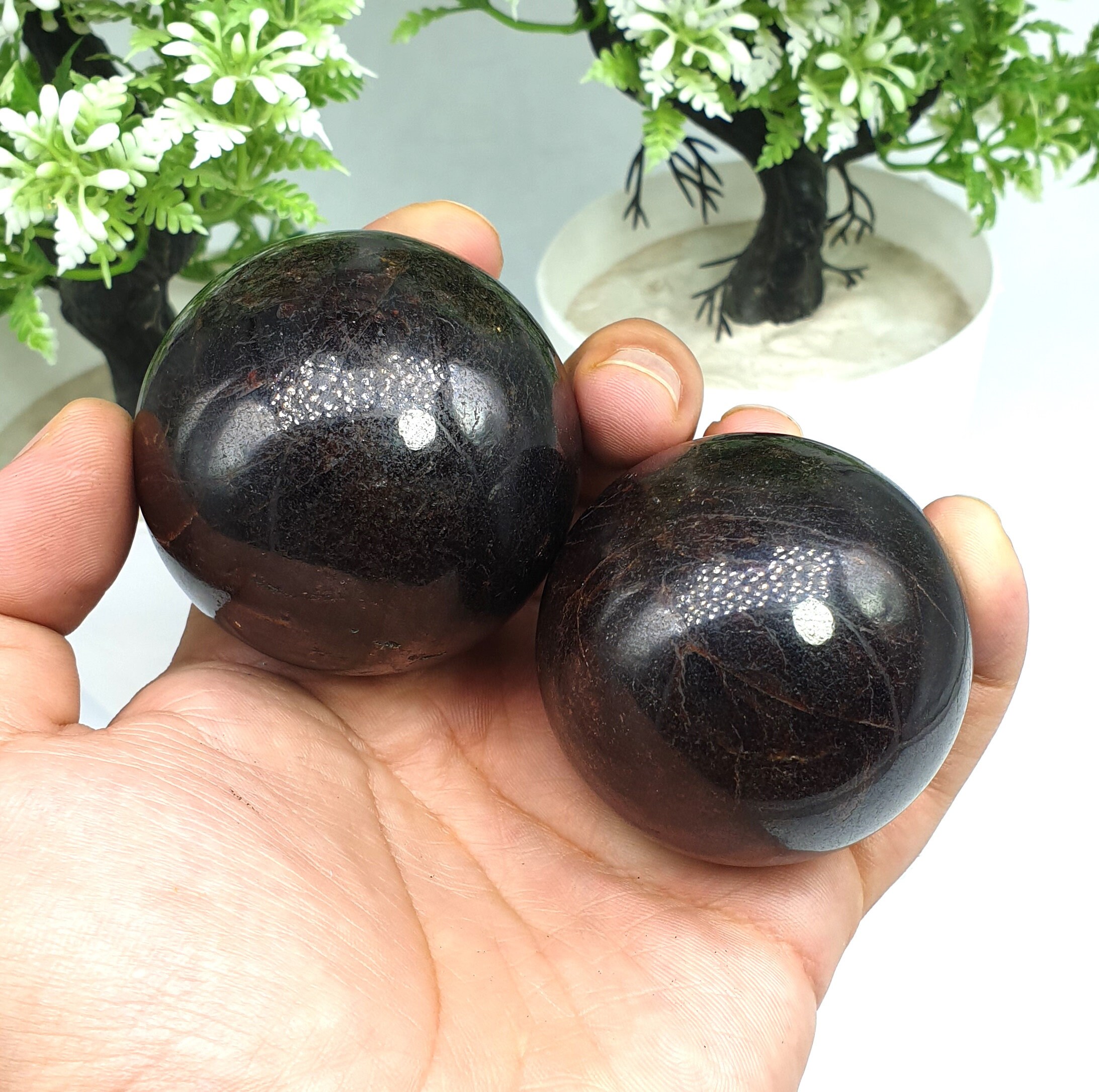 Almandine Garnet Sphere-garnet Ball-garnet Stone-garnet Sphere - Etsy UK