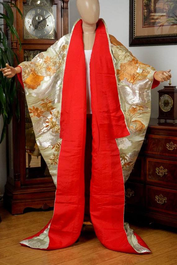 DEAR VANILLA Authentic Traditional Japanese Uchikake … - Gem