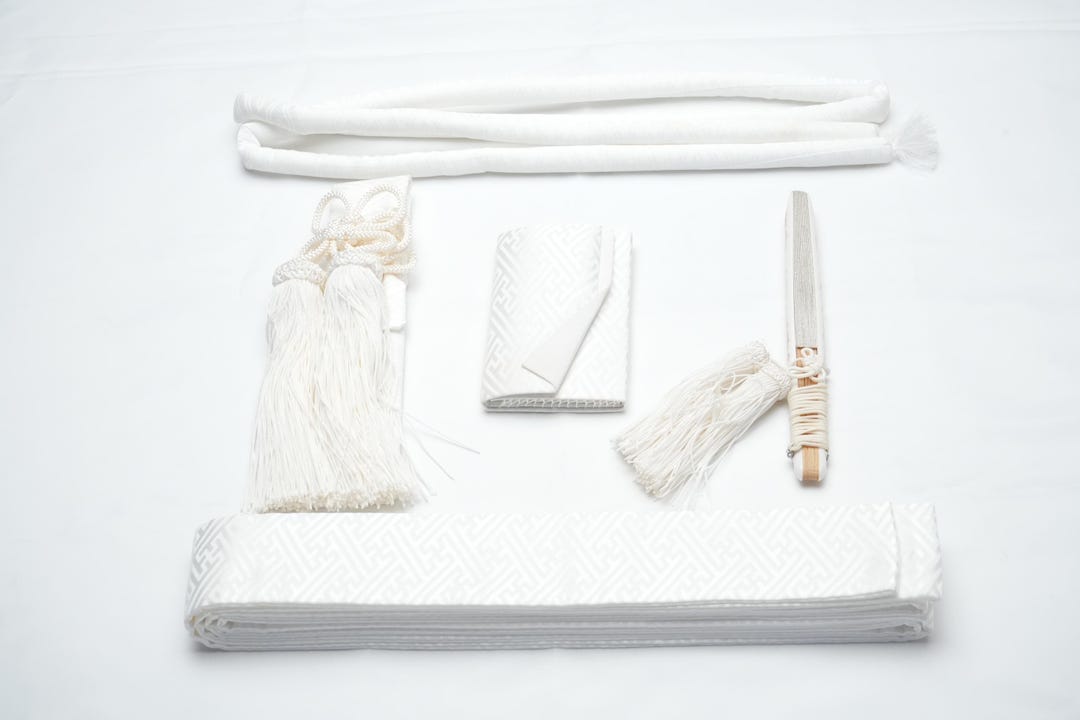 DEAR VANILLA Authentic Japanese Kimono Traditional Wedding Hakoseko Set ...