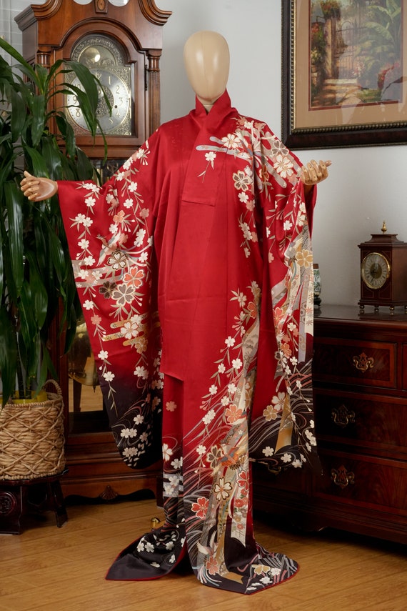 FURISODE KIMONO - DEAR VANILLA - Authentic Japanese Kimonos & Accessories