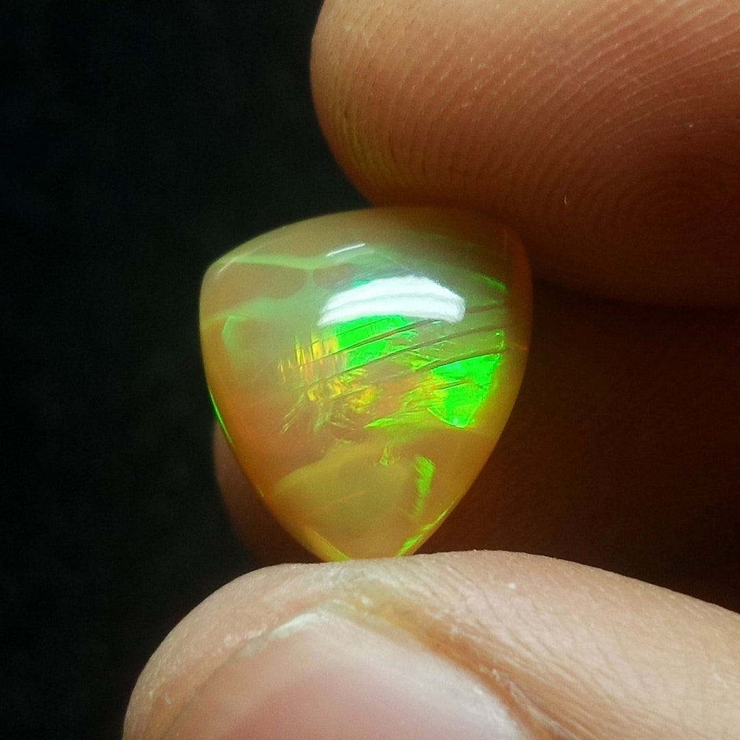 4 Cts, Spider Web Opal, Trillion Shape Cabochon, Orange Opal Size ...