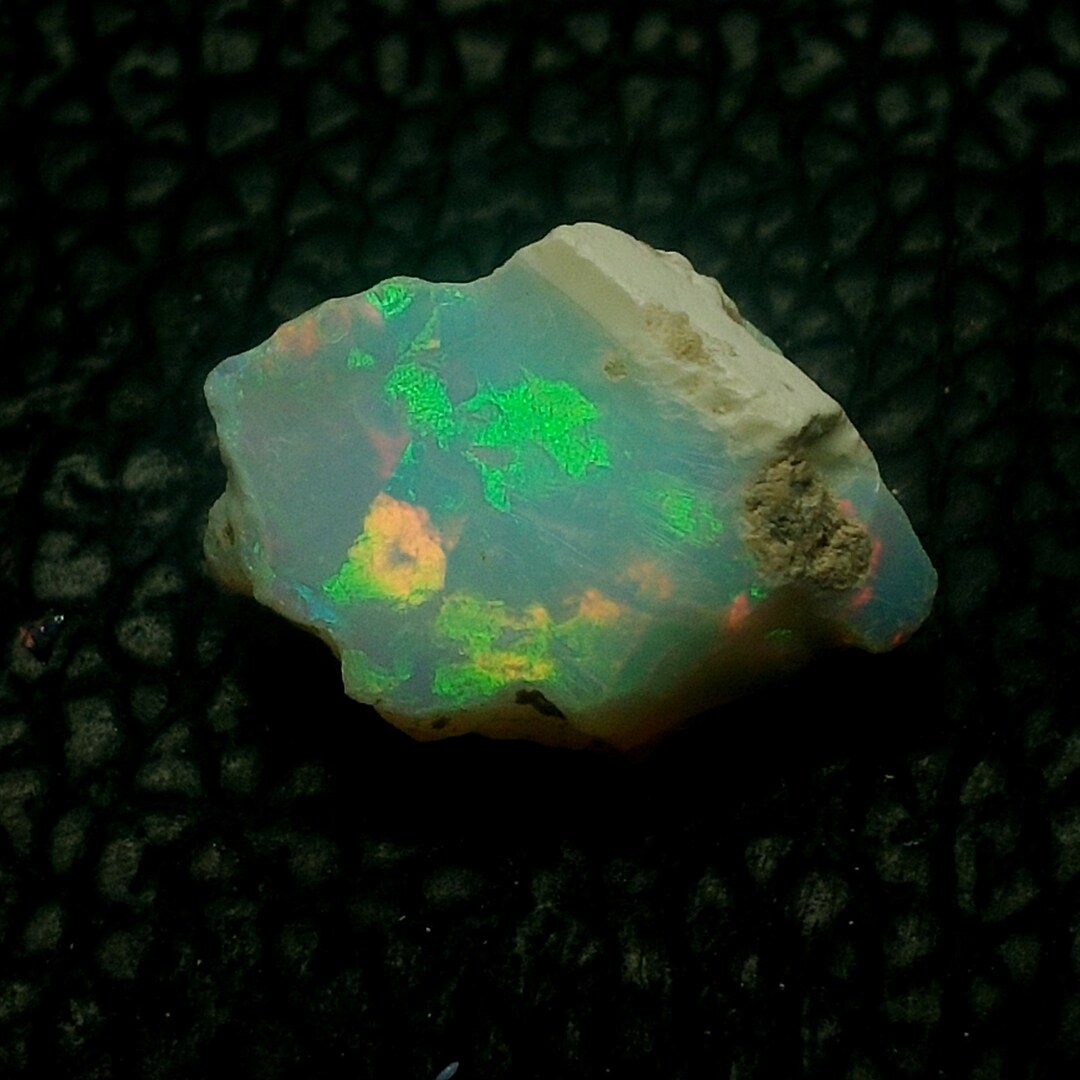 AAA White Opal Rough, Brilliant Color Opal Raw, 10x12x6 MM, Ethiopian ...