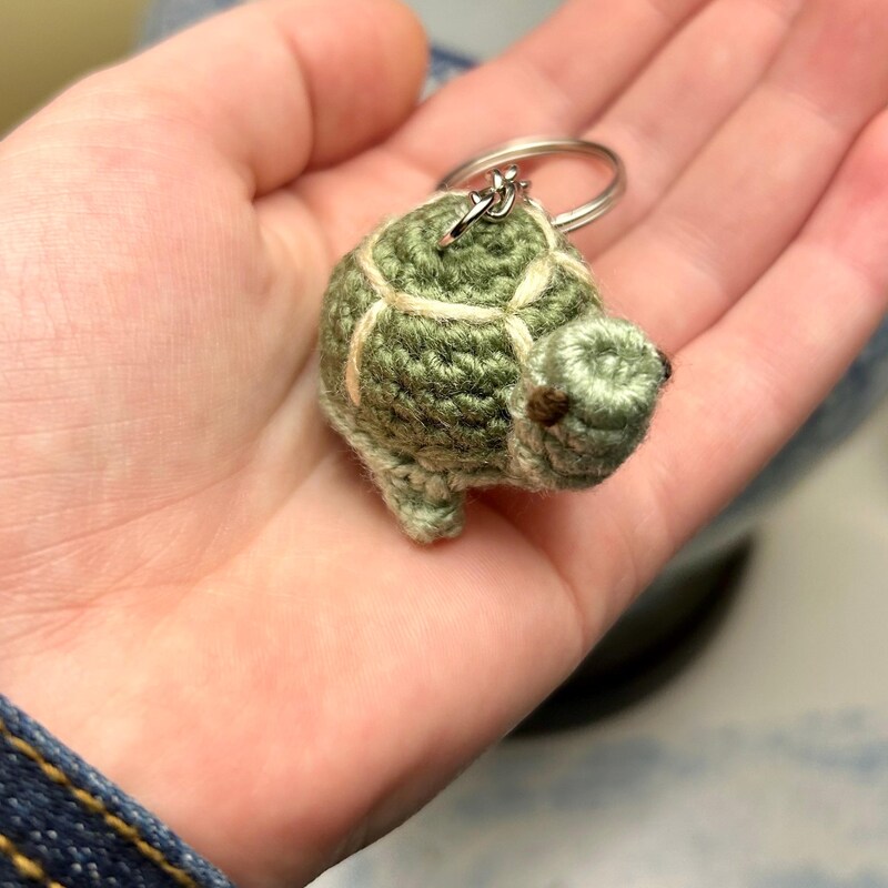 Turtle Keychain - Etsy