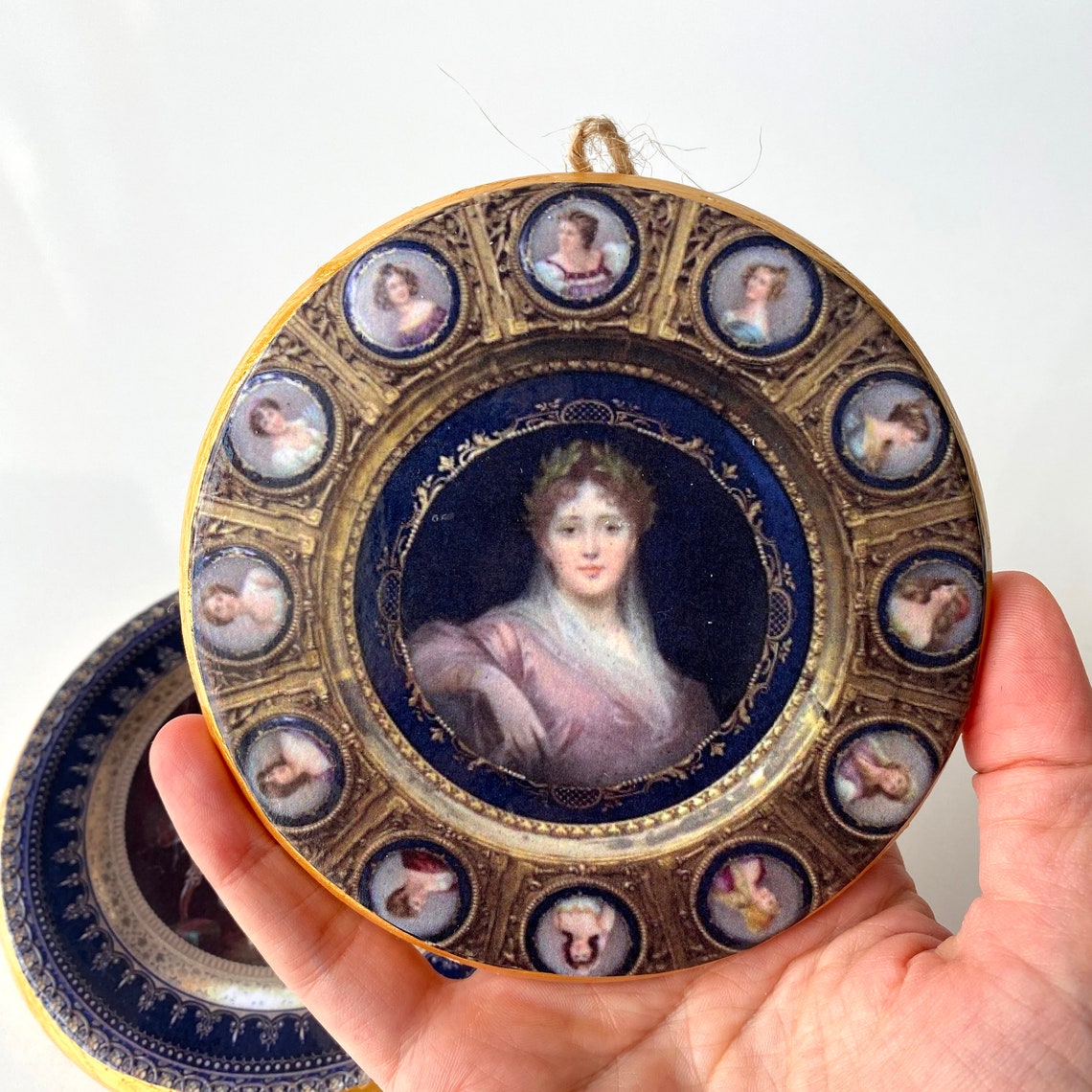 Retro Victorian Decorative Plates Set of 3 Vintage Decorative - Etsy