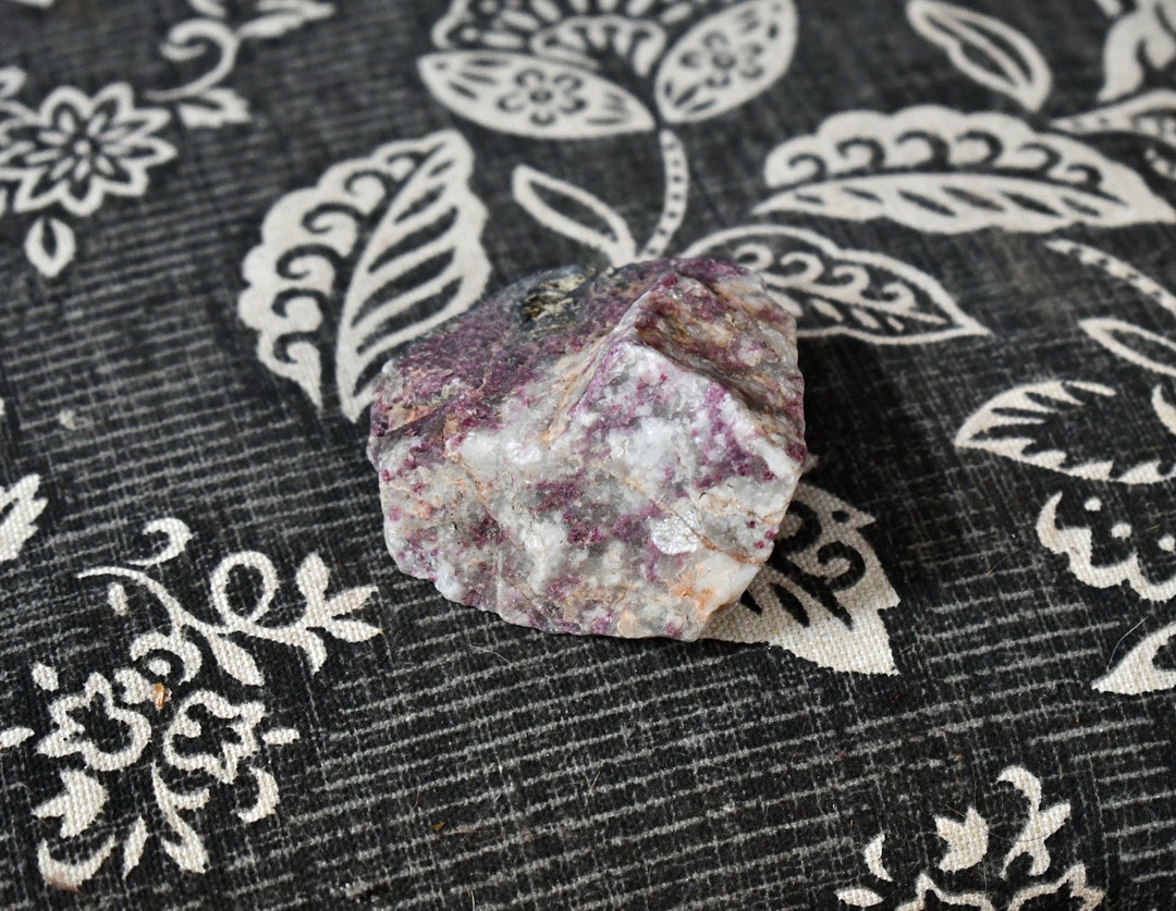 Raw Quartz/quartzite // Raw Quartz/quartzite Crystal // Natural Quartz ...