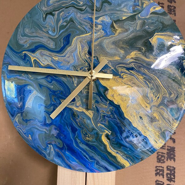 Acrylic Pour Wall Clock - Etsy