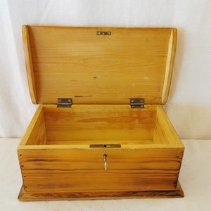 Vintage Norwegian, Traditional Scandinavian Wooden Jewelry Box ...