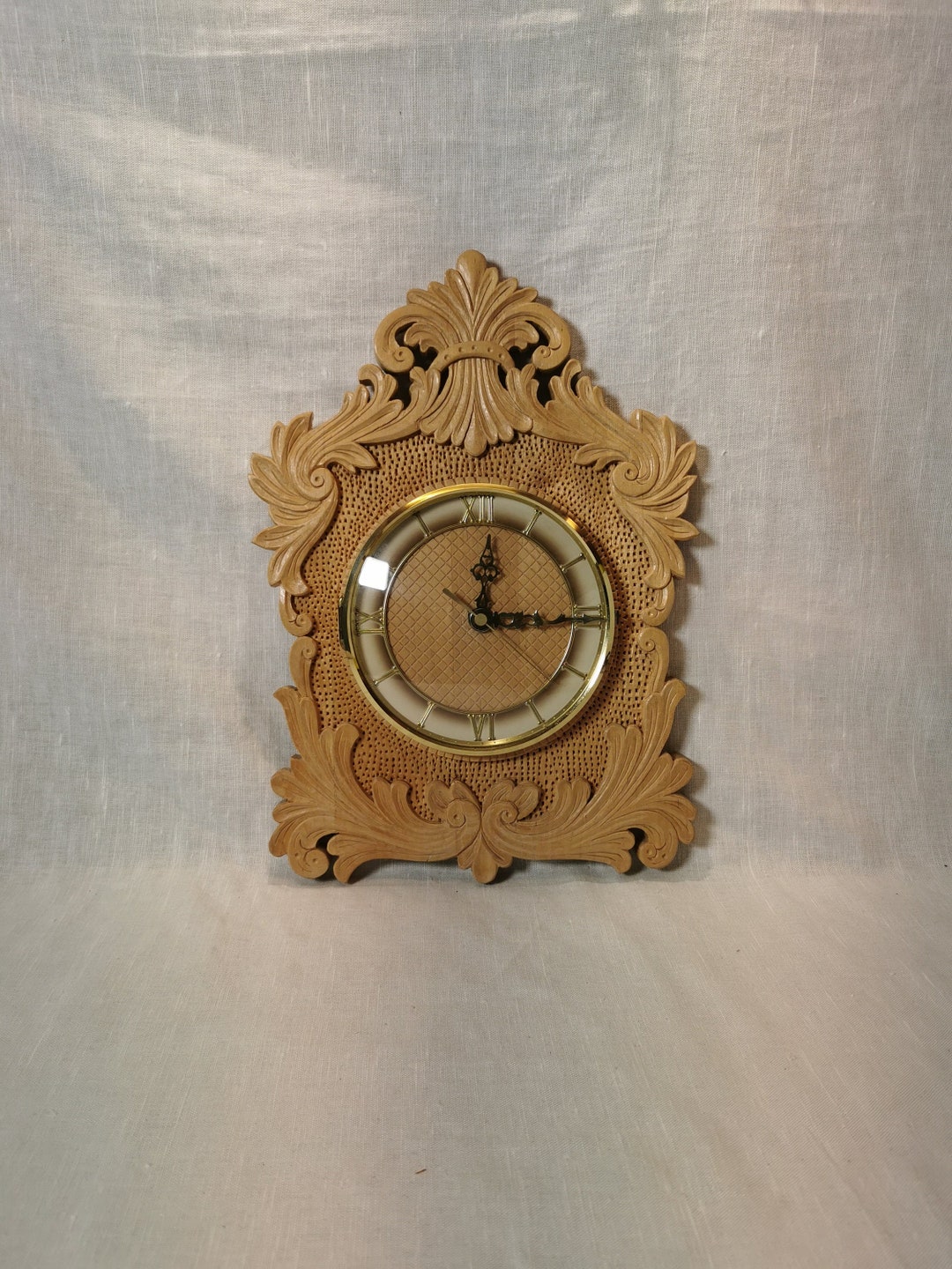 Vintage Norwegian Folk Art Handmade Wood Wall Clock | Chip Carved ...