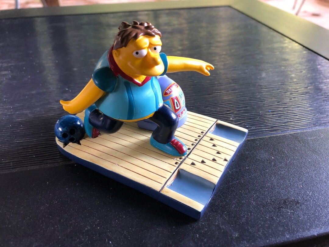 The Simpsons Someone Spilled Beer in the Alley Hamilton Collection ...