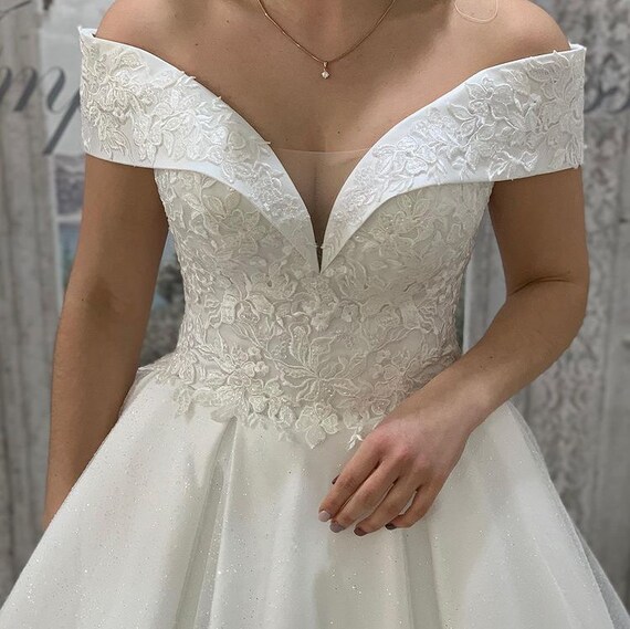 Sparkly Bodice Wedding Dresses