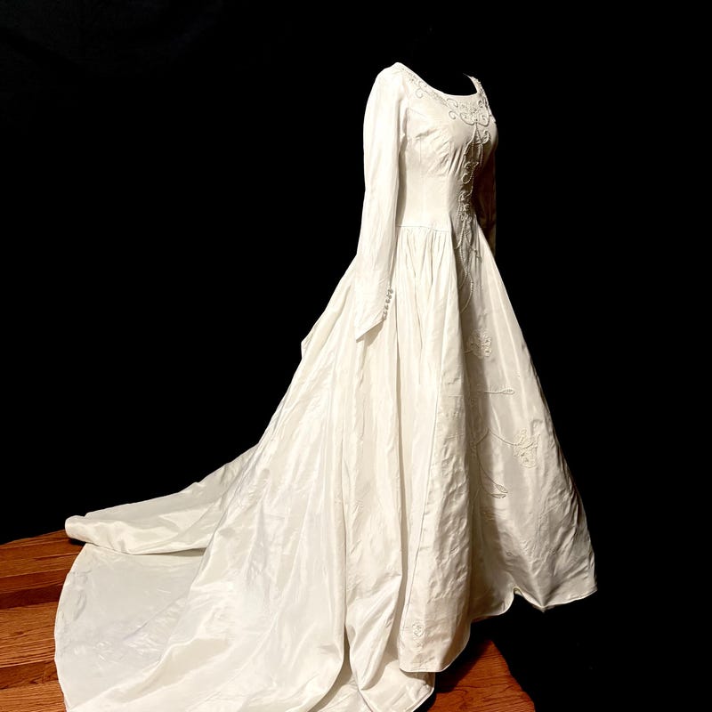 Amanda Wedding Dress - Etsy