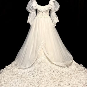 Vintage Wedding Dress, Western Romance, One-hook Bustle, Size 8-10 ...