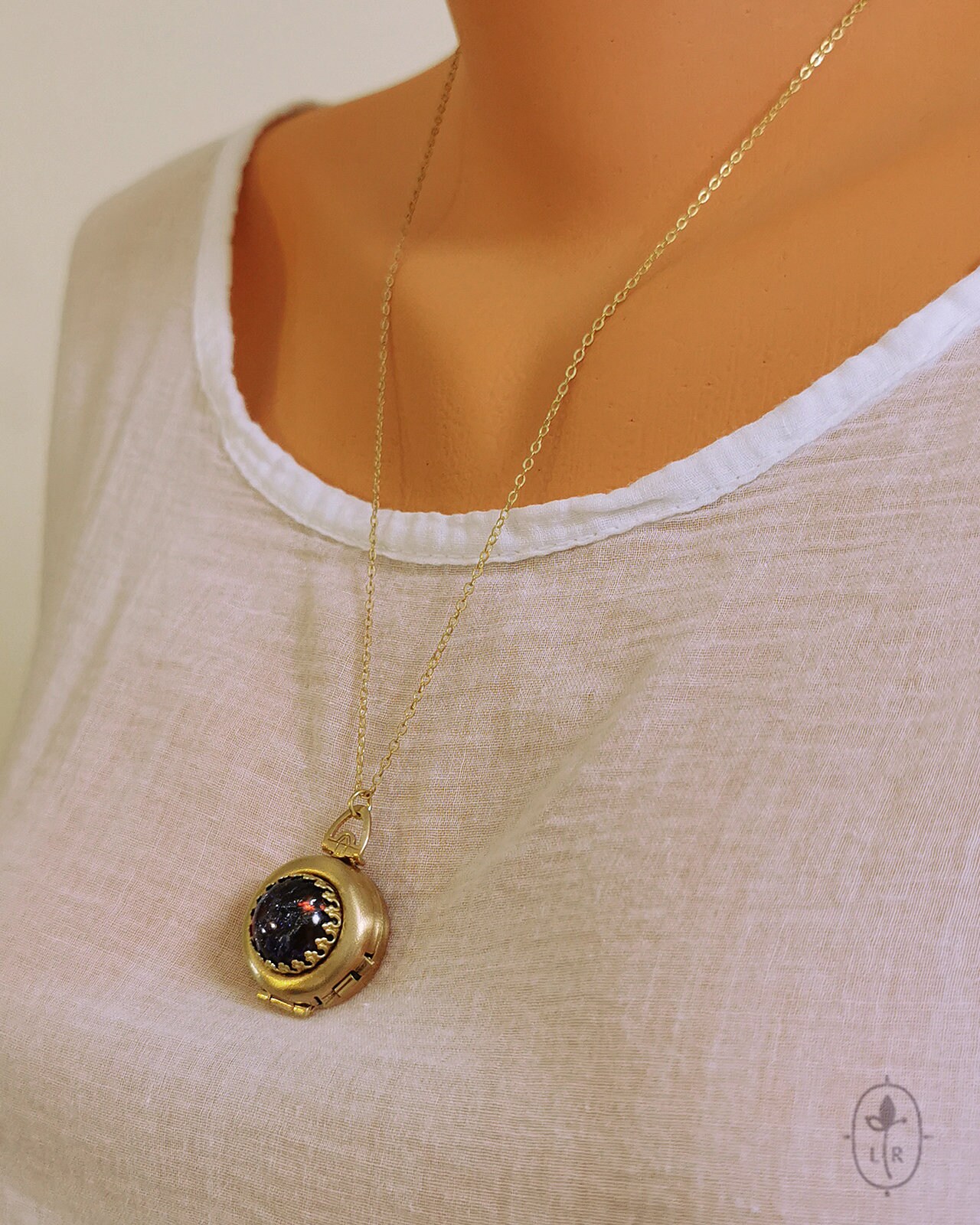 Multi Photo Locket 4 Photos Locket Anniversary Gift Gift - Etsy