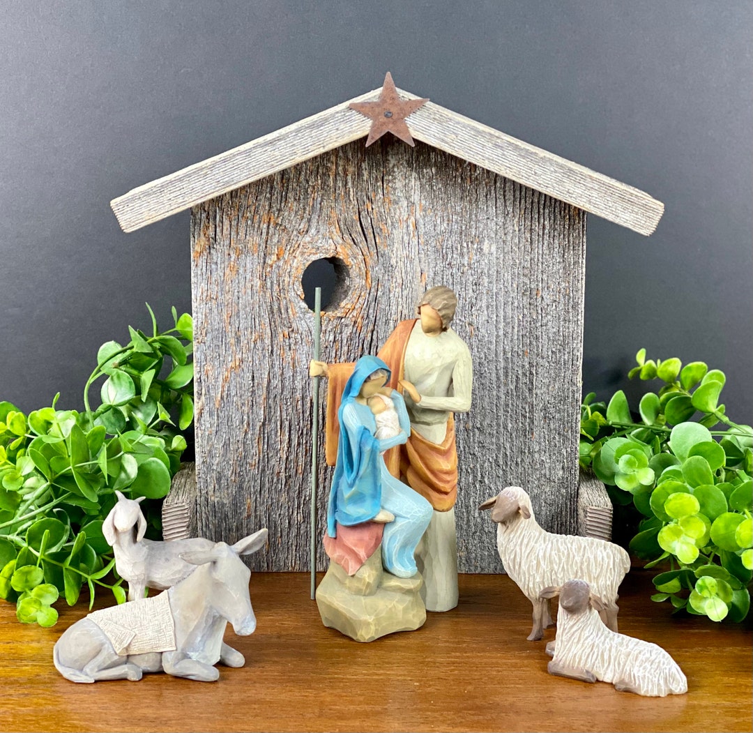 Design C43 Medium Cedar Barn Wood Backdrop Nativity Stable Creche Willow Tree Nativity Family ...