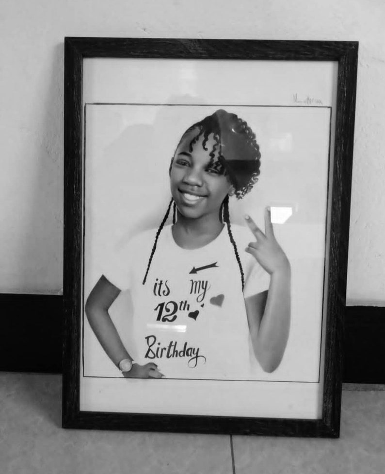 Handmade Pencil Drawn Custom Potraits - Etsy