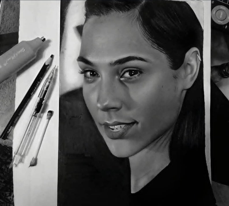 Handmade Pencil Drawn Custom Potraits - Etsy