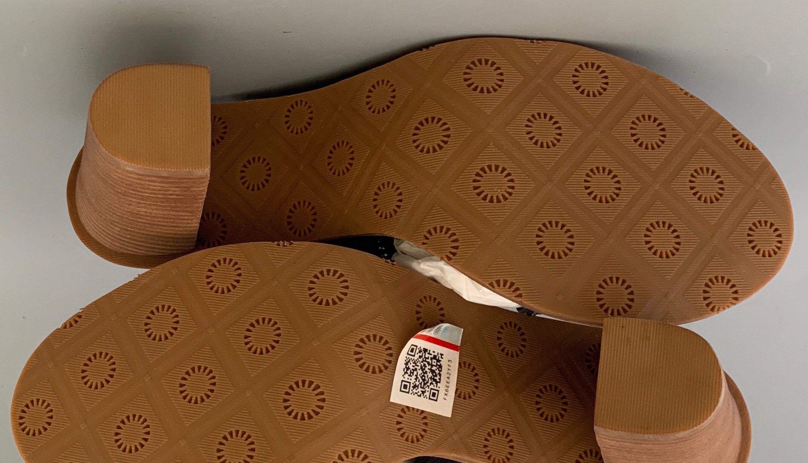 Ugg celia sandal store