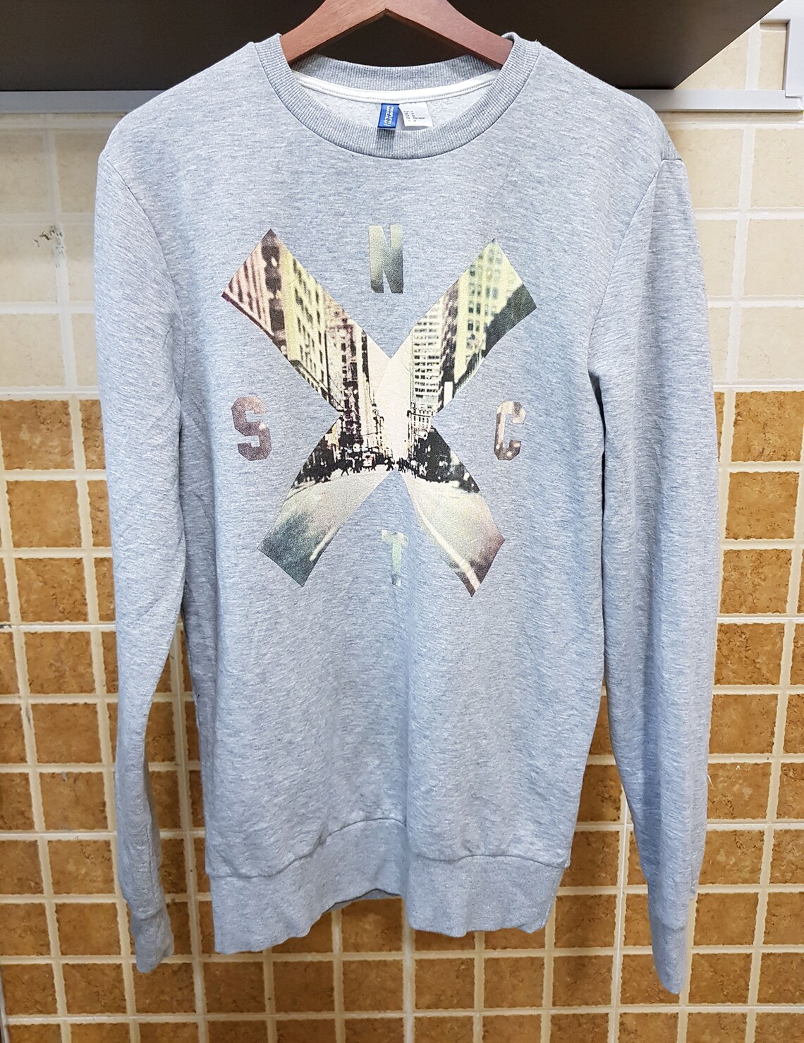 Divided X H&M Sweatshirt Big Logo Gently Used - Etsy UK