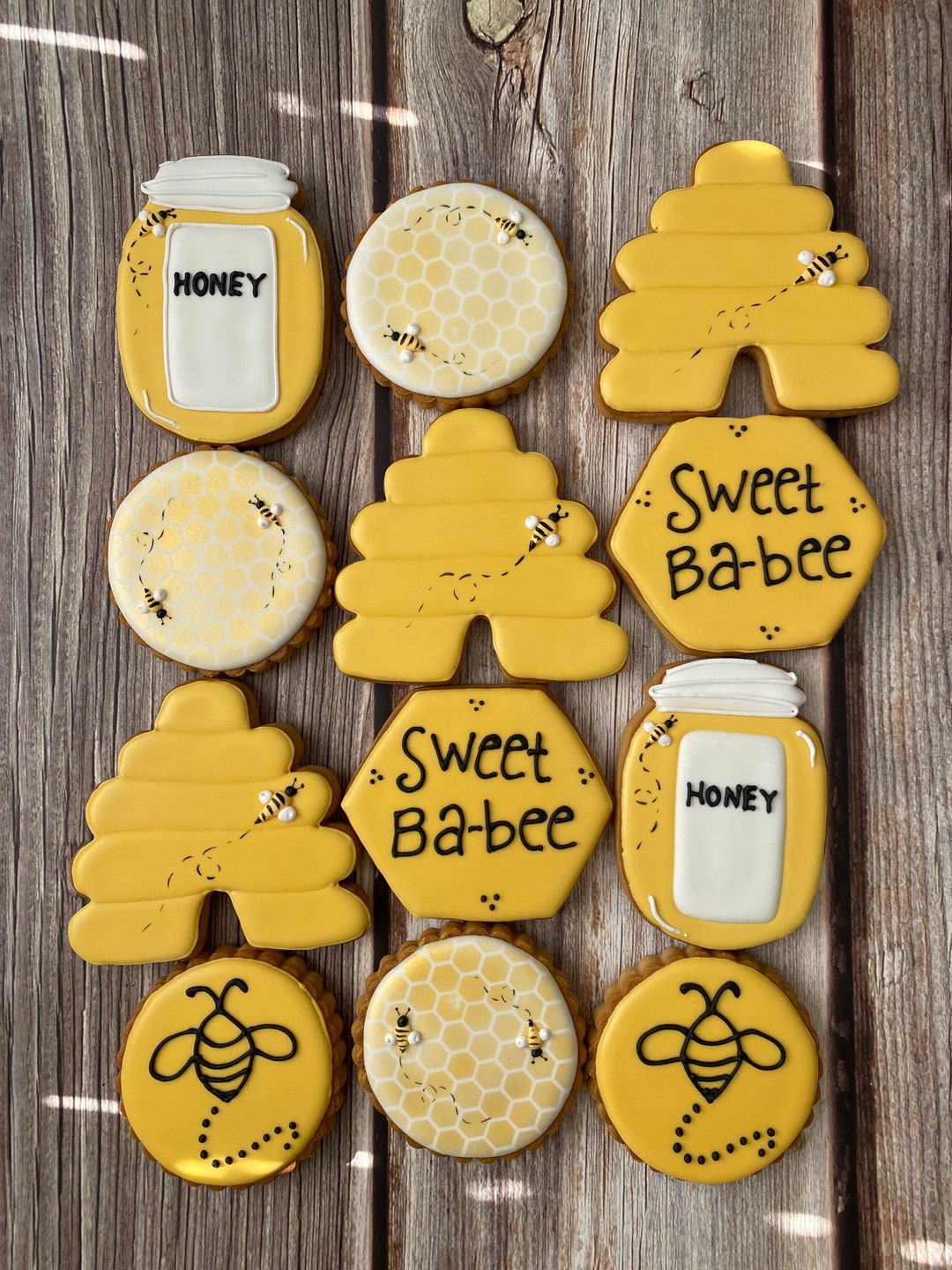 Bumble Bee Baby Shower Cookies: Bee Themed Set of 12 - Etsy