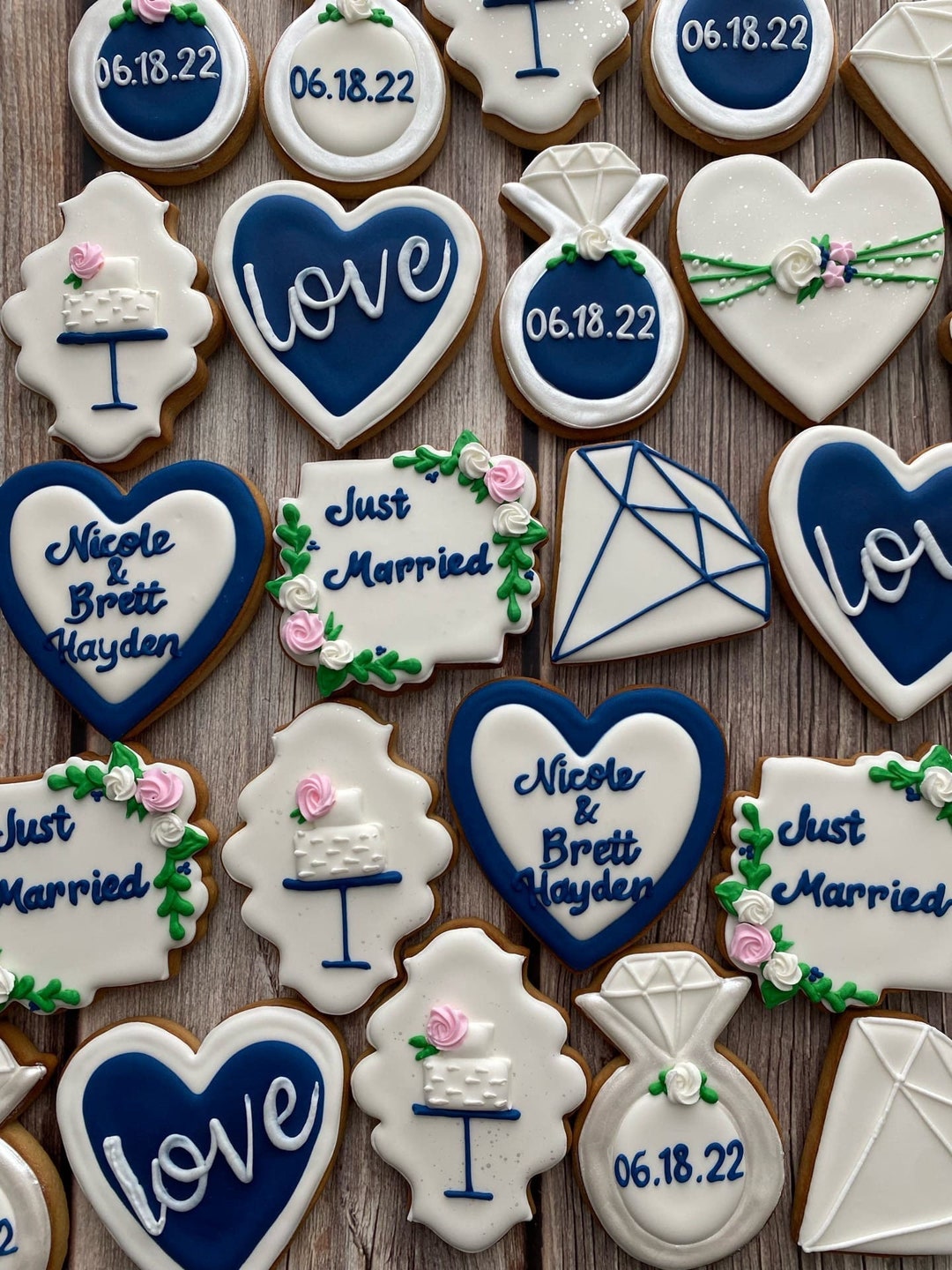 Custom Wedding Cookies: Personalized Party Favors, Set of 12 - Etsy