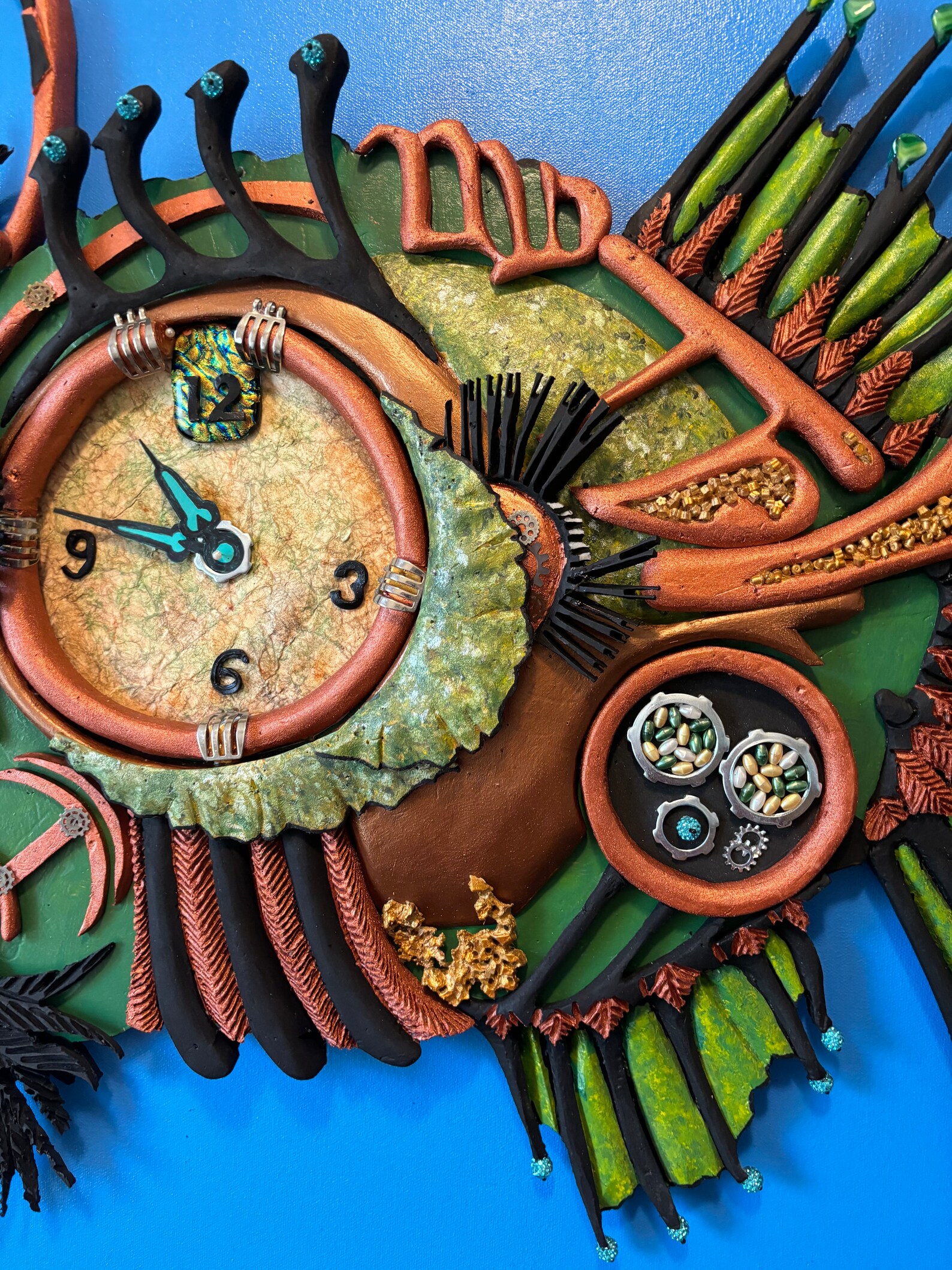 Darwin: A True Masterpiece of Angler Fish Art in This Simply Amazing ...