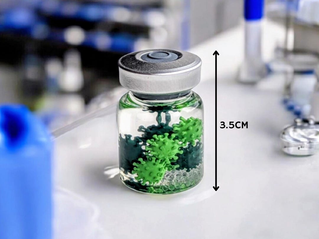 Science Desk Decor 3.5cm, Virus Vial, Tiny Snow Globe, Lab Desk ...