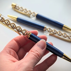 ONE DNA Pen, Double Helix, Science Pen, Doctor Pen, Scientist Gift ...