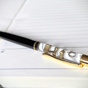 Lawyer Pen, Solicitor Gift, Law Graduate Gift, Teacher Pen, Student Pen ...