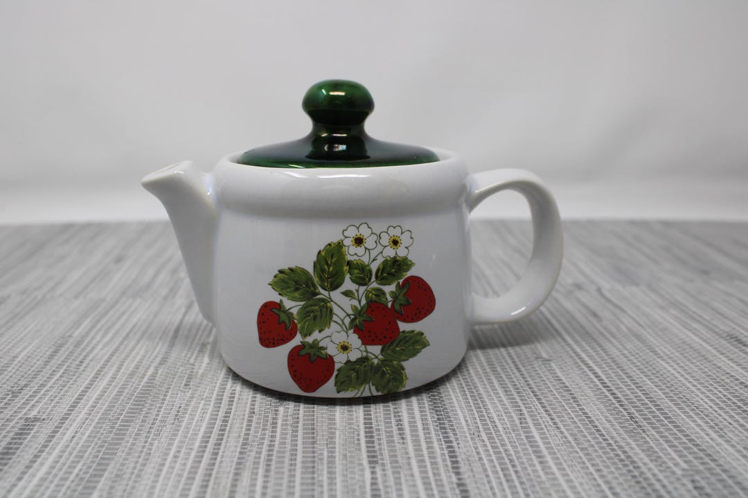 Mccoy Pottery Strawberry Country Patterned Teapot With Lid - Small ...
