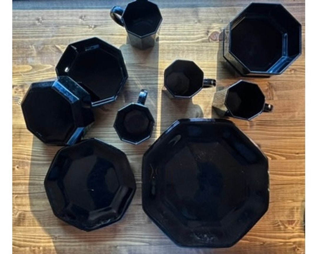 1980's Arcoroc Black Octime Sets - 4 Dinner Plates - 4 Salad Plates - 4 ...