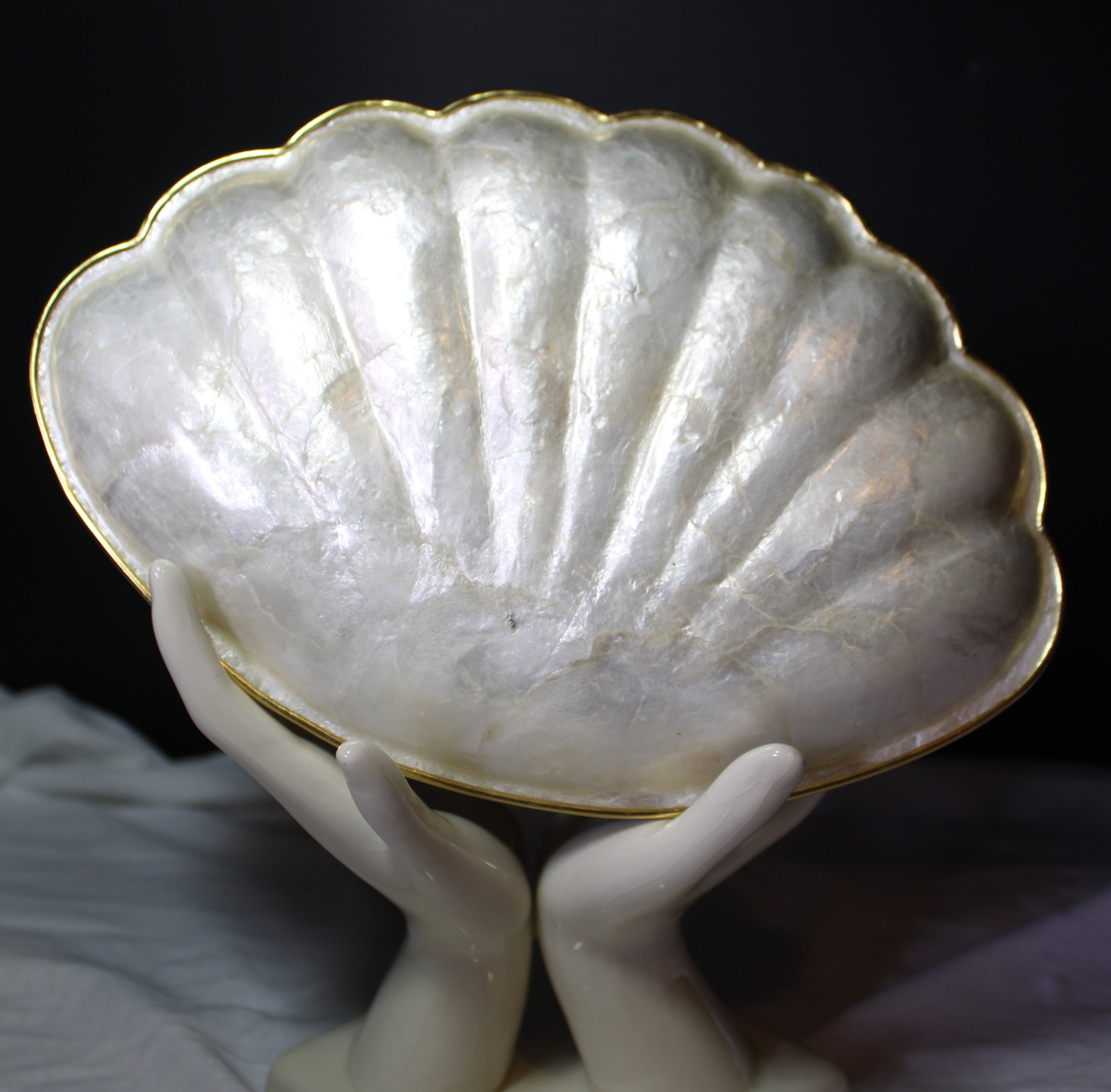 Vintage Capiz Shell Clamshell Nesting Serving Trays or Trinket Dishes ...
