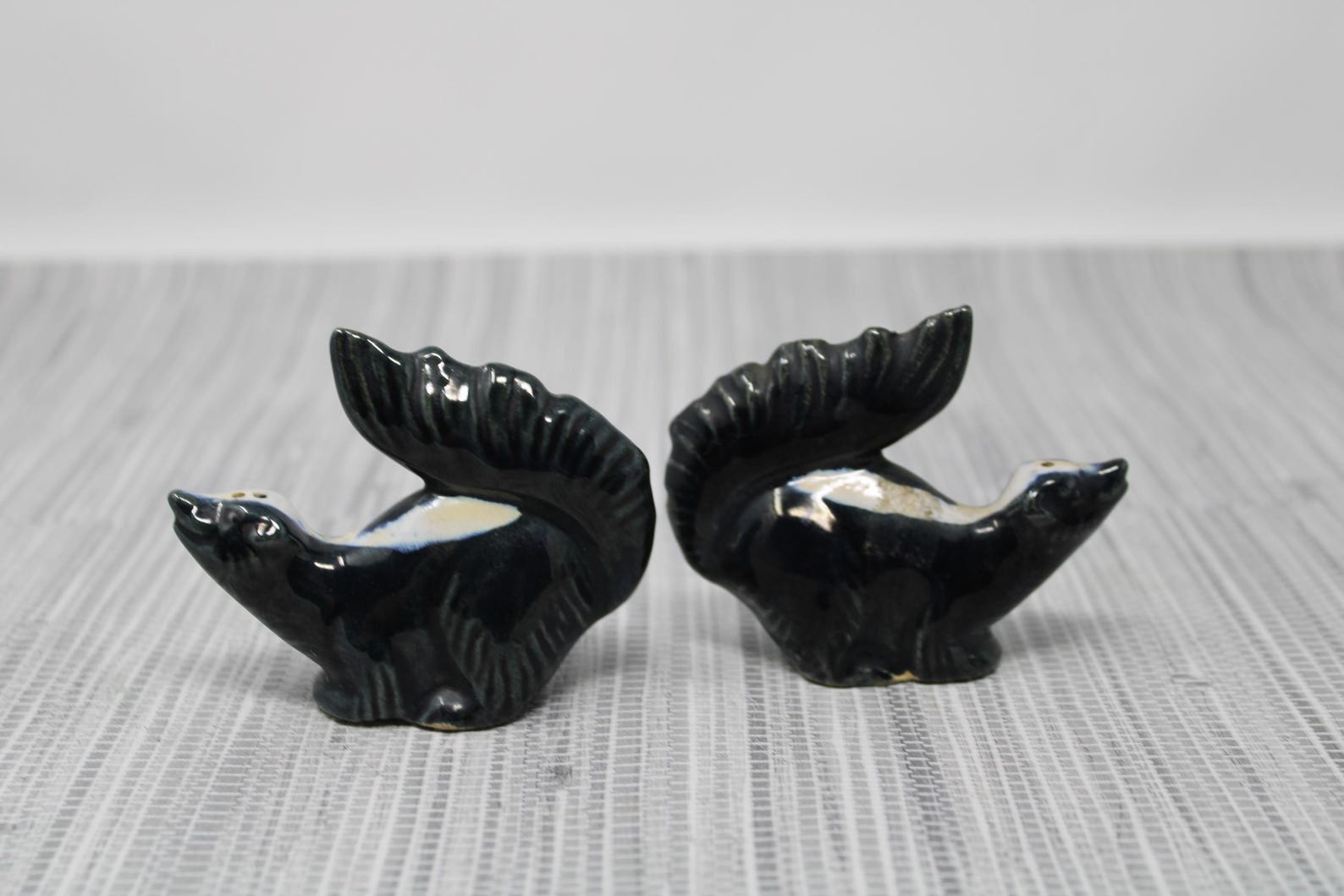 Vintage Rosemeade Pottery Skunk Salt and Pepper Shaker Set - North ...