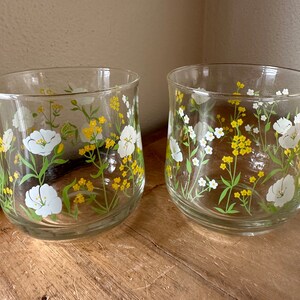 Vintage Luminarc Wildflower Printed Juice or Water Glasses | Set of 4 ...