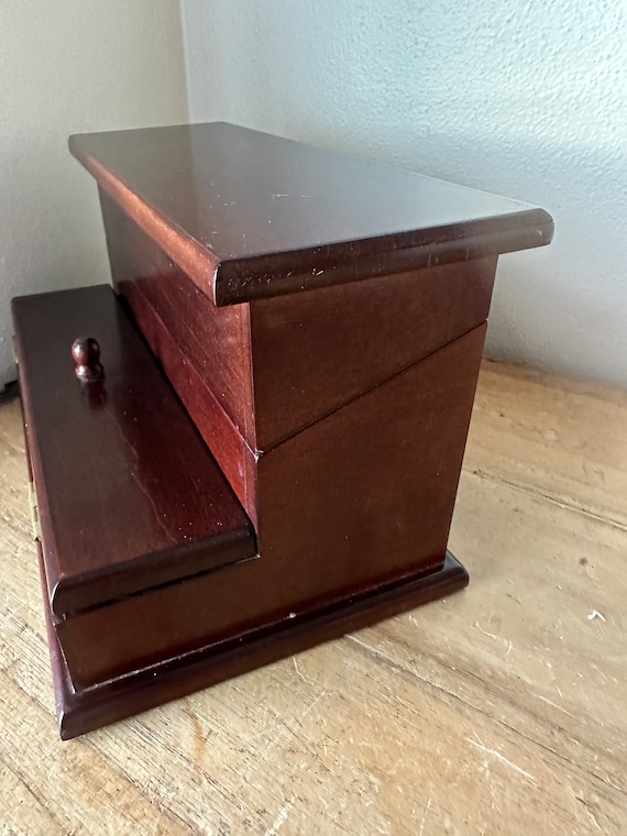 Vintage Bombay Company Wood Jewelry Box in Dark Cherr… - Gem