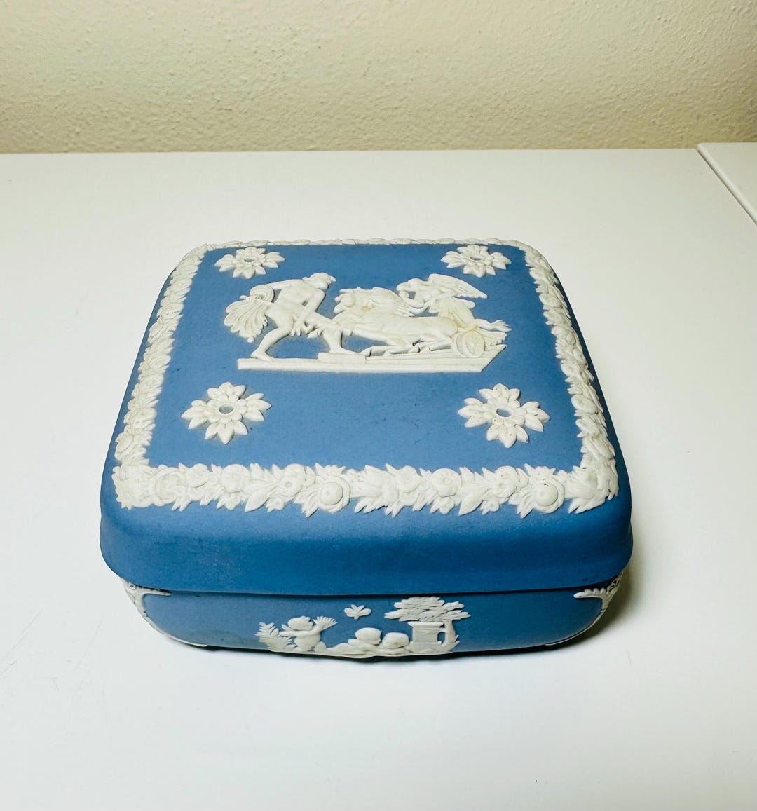 Vintage Wedgewood Light Blue Jasperware Trinket or Jewelry Trinket ...