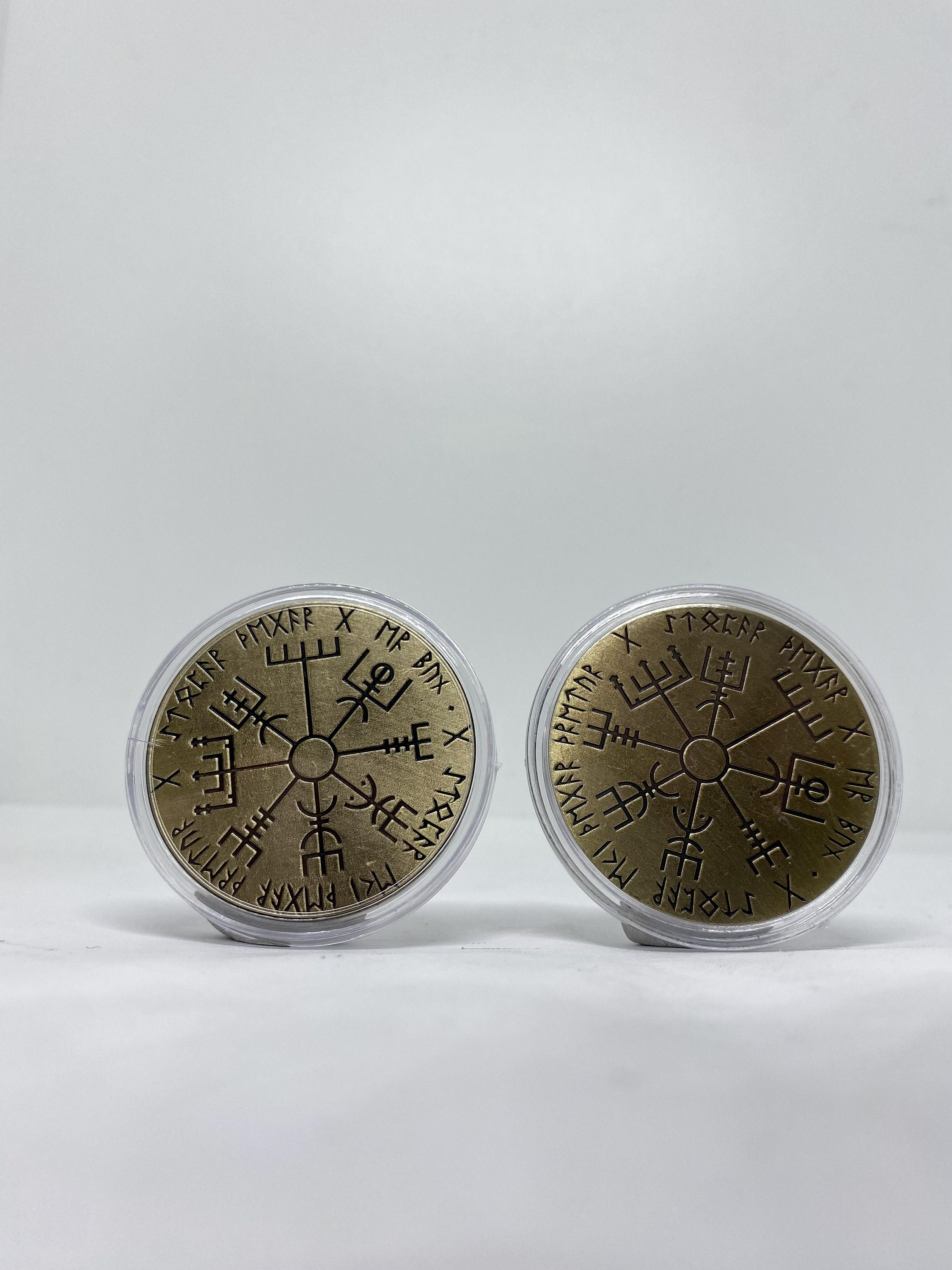 Viking Celtic Coin Collectable, Vegvisir Wayfinder Commemorative Coin ...