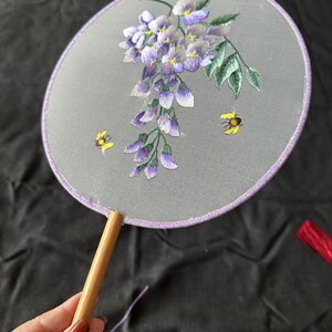 Handcrafted Chinese Traditional Embroidered Fan / Translucent Silk Fan ...