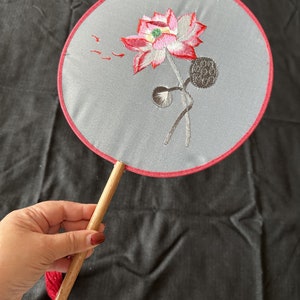Handcrafted Chinese Traditional Embroidered Fan / Translucent Silk Fan ...